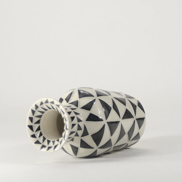 Jester Fluted Bud Vase – Dana Bechert Ceramics